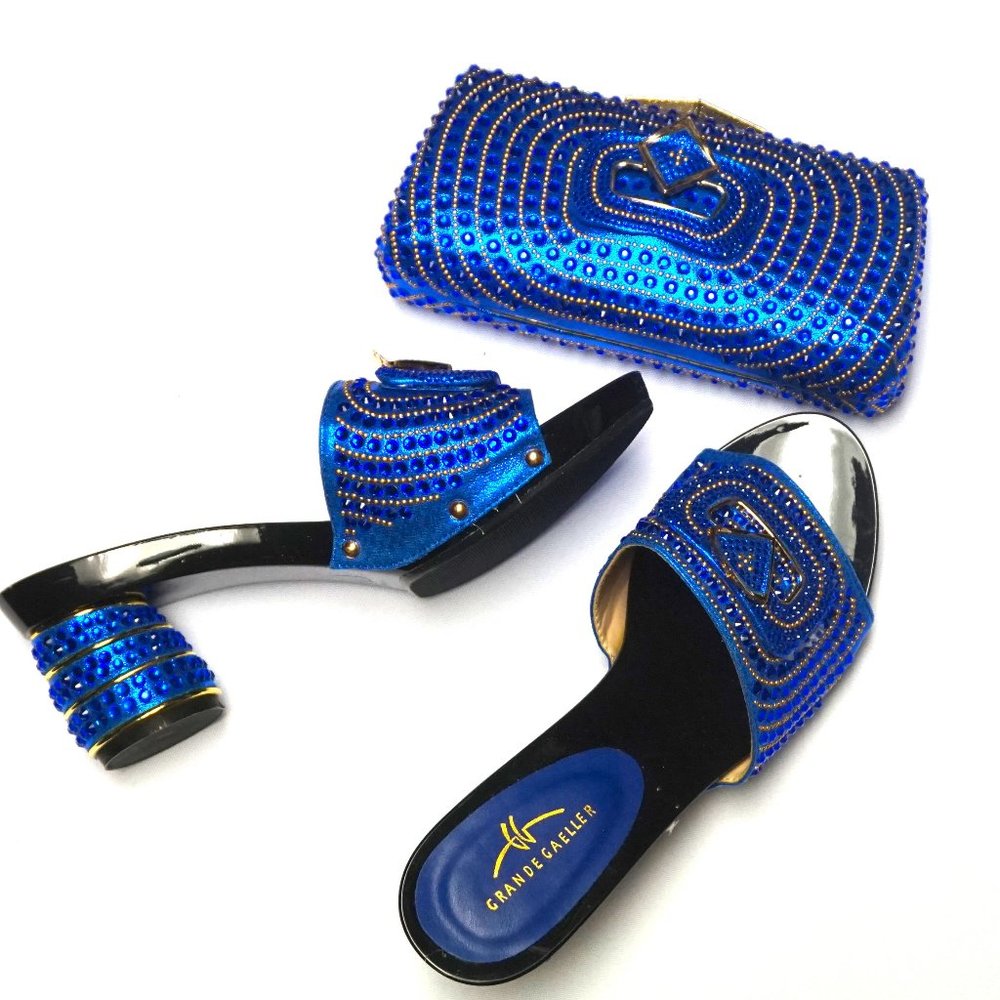 Royal Blue Embroidered Bedaz S&B Set - Gem